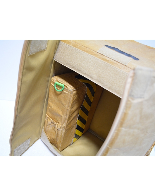 Cardboard Box Design Shoulder Bag Based on an Original Design by Sumito ...